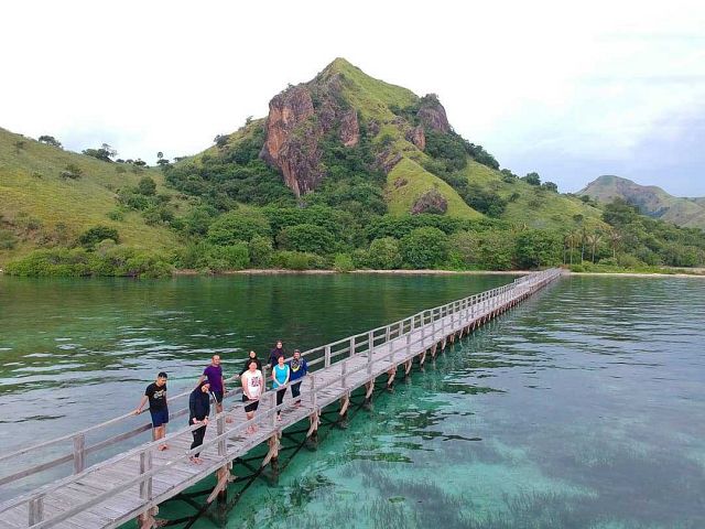 Manjerite Island - Komodo Tour Boat